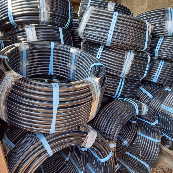 Jual Pipa Pvc Pipa Hdpe 1/2 Inch Pn16 Rucika Wavin Atau Selang Hitam 1/2" Rucika | Shopee Indonesia