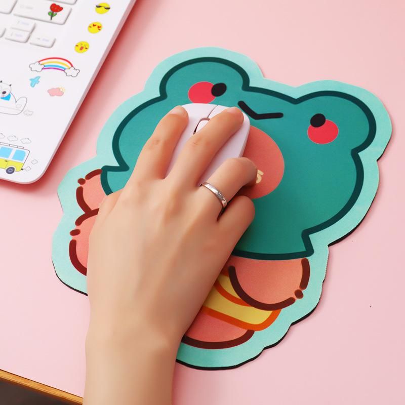 Jual Mouse pad karakter / Mouse pad cute | Shopee Indonesia