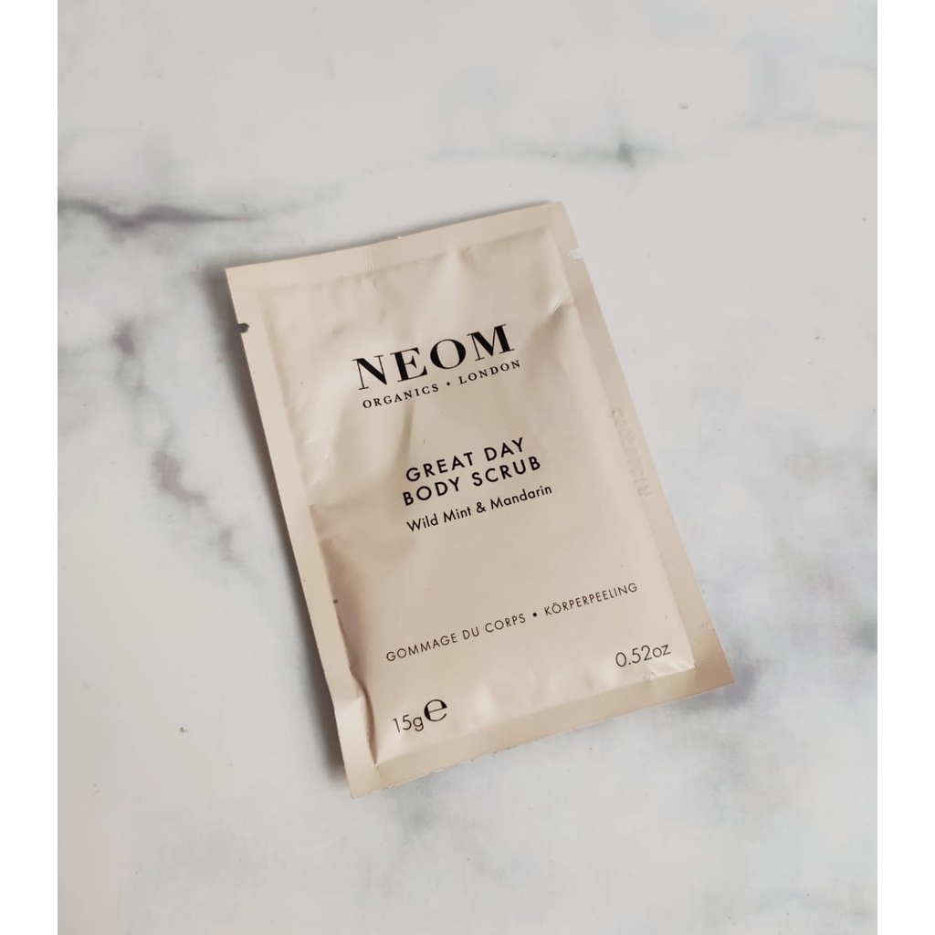 Jual Neom Great Day Body Scrub, Wild Mint & Mandarin 15g | Shopee Indonesia