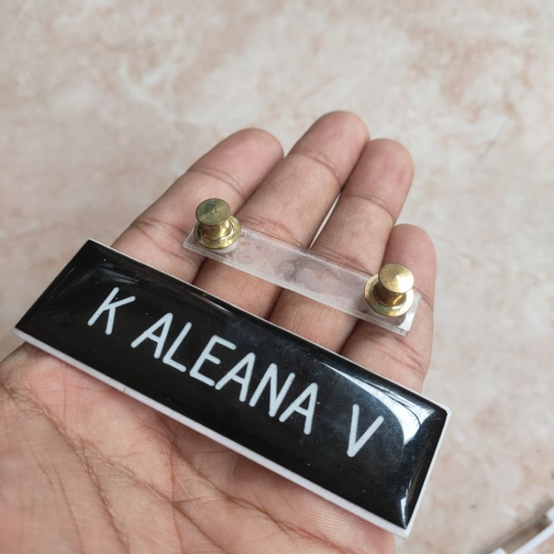 Jual Nametag PNS / Nametag Akrilik Glossy / Nametag Gravir / Nametag ...
