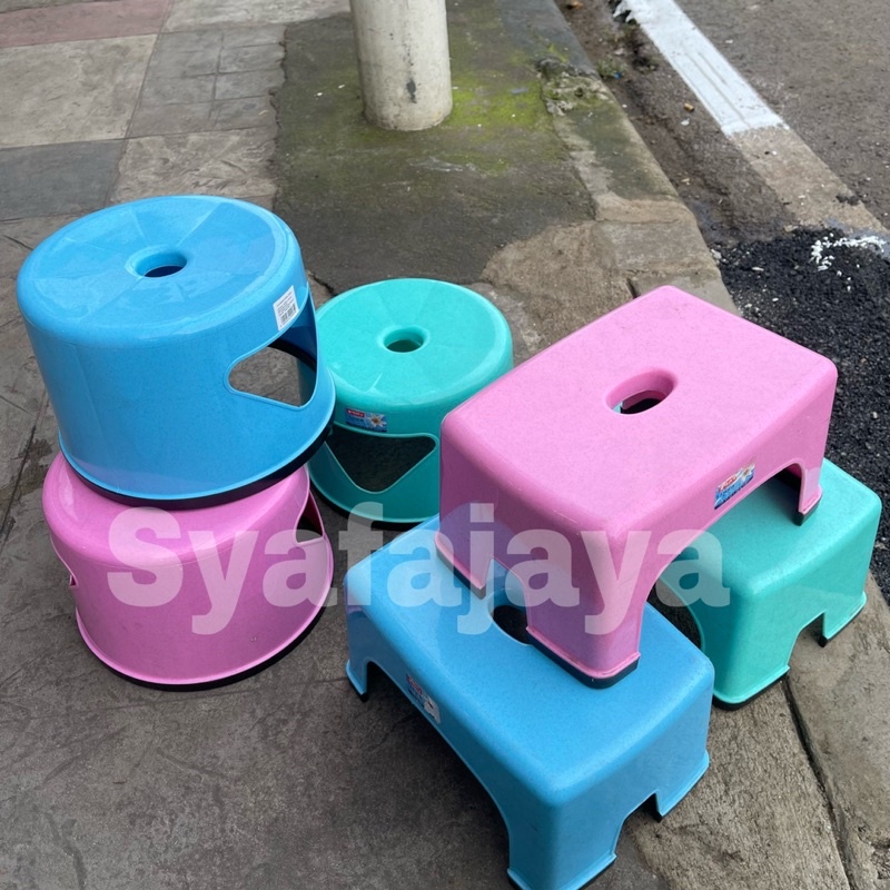 Jual LION STAR - Bangku Plastik Jengkok / Kursi Pendek JONGKOK BULET ...