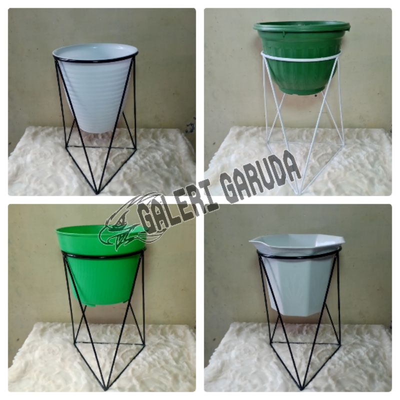 Jual Rak Pot Bunga Hiasan Meja Model Segitiga Untuk Pot Ukuran 20 Cm ...