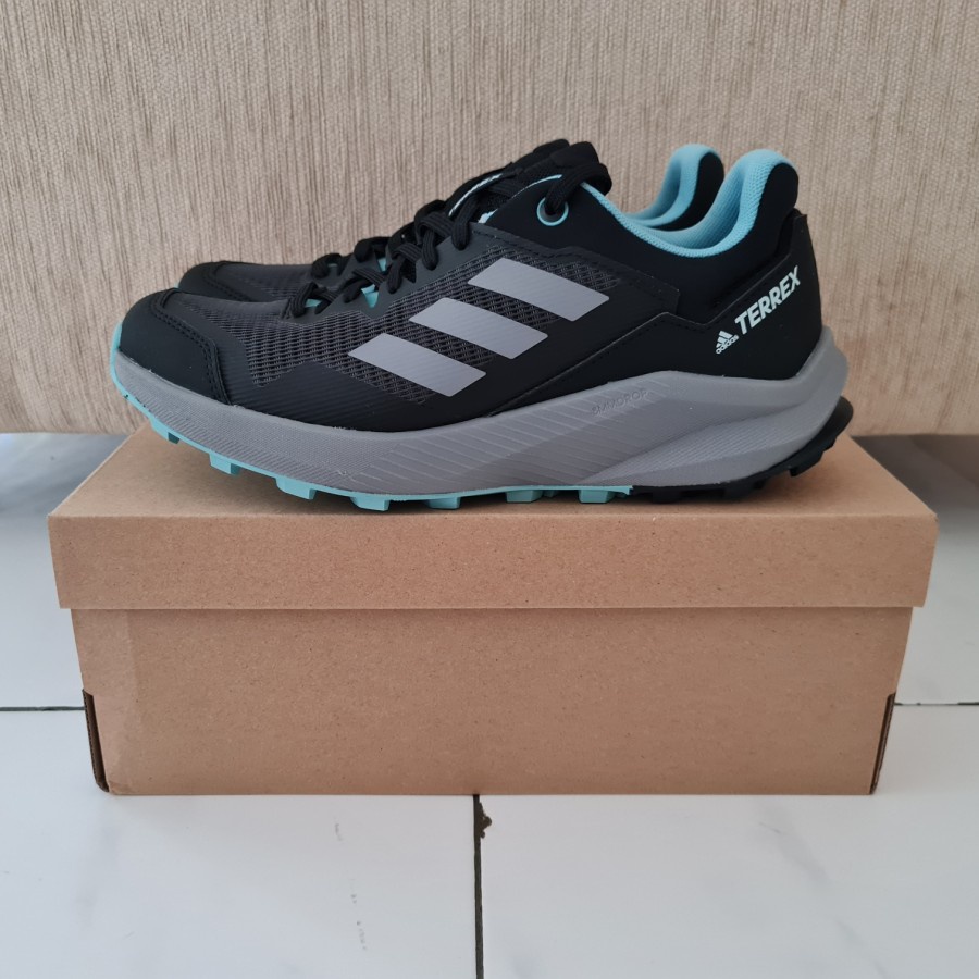 Jual Sepatu Shoes ADIDAS Terrex Trailrider Women GW5557 Original 100% ...
