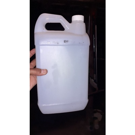 Jual Derigen bekas 5 liter/jerigen bekas 5liter | Shopee Indonesia