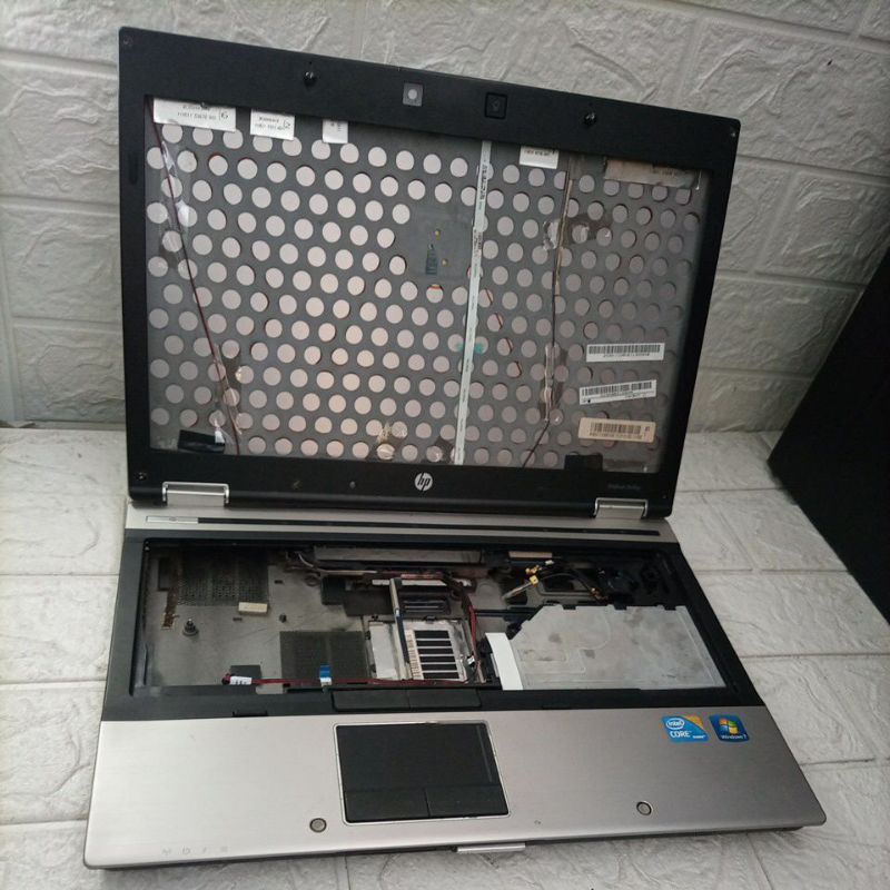 Jual casing laptop hp elitebook 8440p utuh berikut engsel | Shopee ...