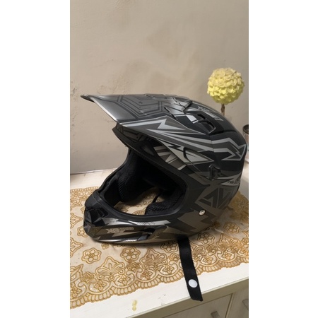 Jual HELM AVA JUNIOR WARNA HITAM MULUS | Shopee Indonesia