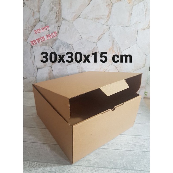 Jual Kardus Box uk 30x30x15 cm Kotak Karton DieCut | Shopee Indonesia