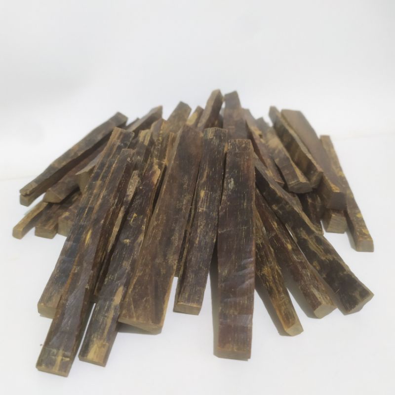 Jual Agarwood Bouya Grade A Super Kayu Gaharu Buaya 500gr Kwalitas Terbaik 1000% Asli dari ...