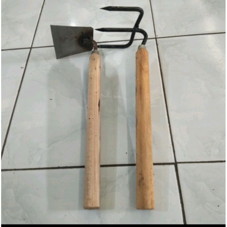 Jual CANGKUL KECIL/WANGKIL BAJA+GARUK/cangkul taman garuk taman ...
