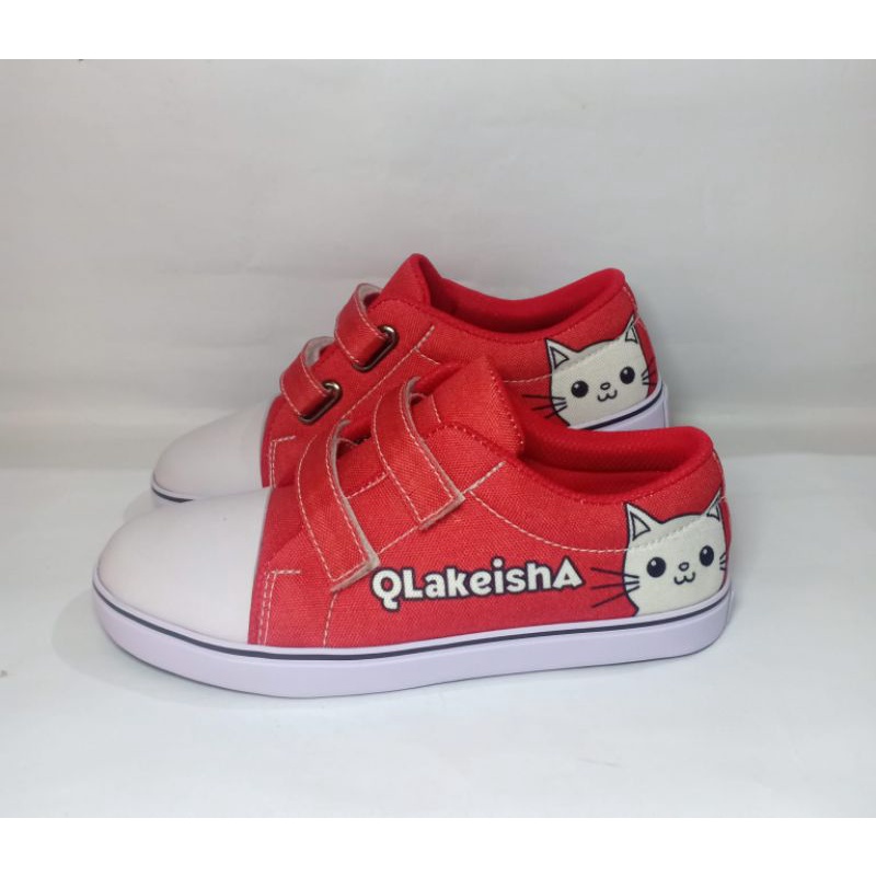 Jual ADS - Sepatu karakter kucing bisa cetak nama fan foto, gratis ...