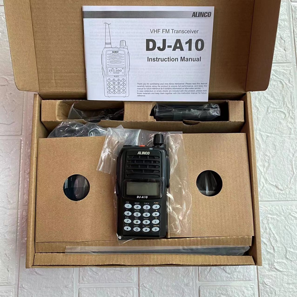 Jual HT HANDY TALKIE ht a 10 /a10 WALKIE TALKIE Alinco DJ - A10 VHF | Shopee Indonesia