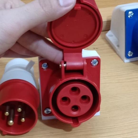 Jual PLUG + SOCKET CEE 024 + 124 ( 32A - 4P ) | Shopee Indonesia