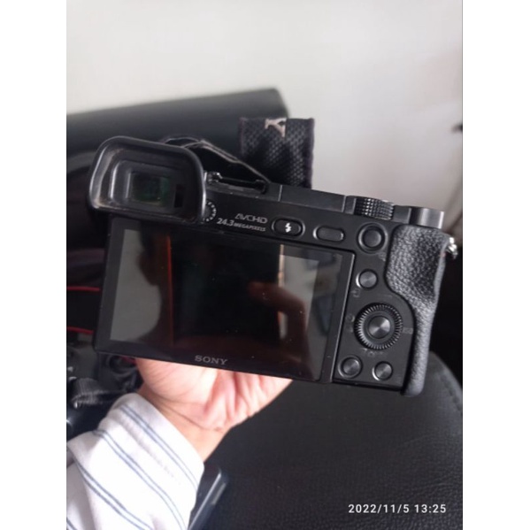 Jual Mirrorless Sony a6400 Kit | Bukan 1000D 1100D 1200D 1300D 1400D ...