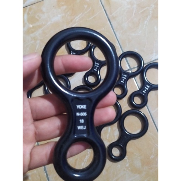 Jual Descender Figur of Eight 8 Yoke 35kn panjat tebing climbing ...