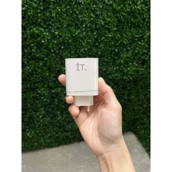 Jual adaptor charger merk IT | Shopee Indonesia