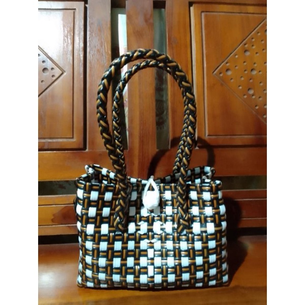 Jual Part 2 Mini Bag/Patty Bag Anyaman Jali-Jali | Shopee Indonesia