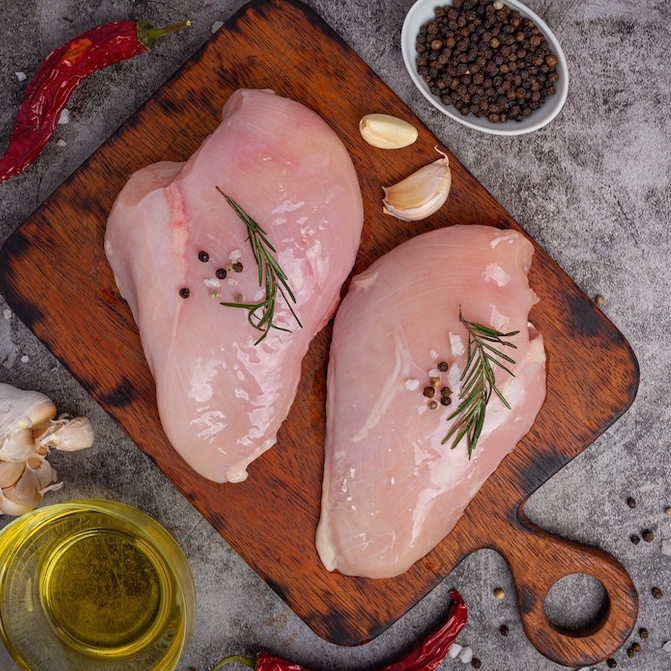 Jual Boneless Chicken Breast / Dada Ayam Fillet 1kg I ISTANA DAGING ...