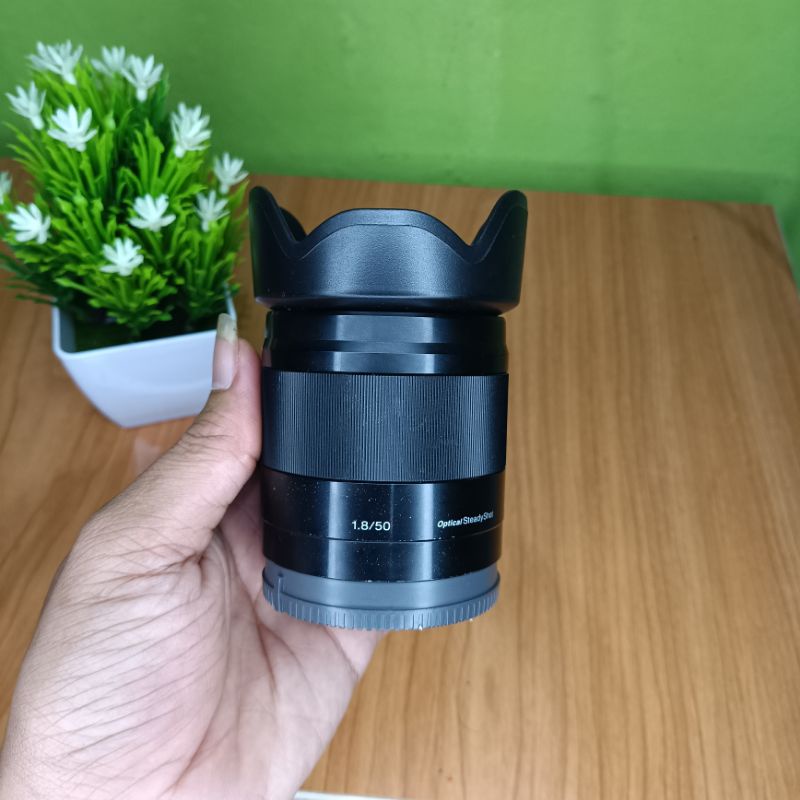 Jual SONY E50MM F1.8 OSS LENSA FIX SONY E 50MM F1.8 | Shopee Indonesia