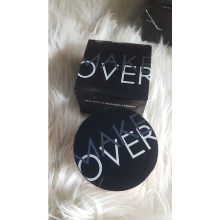 Jual MAKEOVER Silky Smooth Translucent Powder | Shopee Indonesia