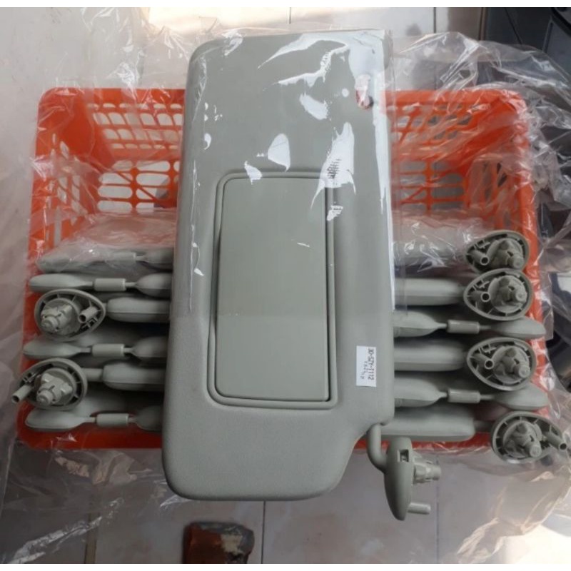 Jual SUNVISOR/PENAHAN TERIK MATAHARI HONDA FREED(KANAN).ASLI.warna abu2 ...