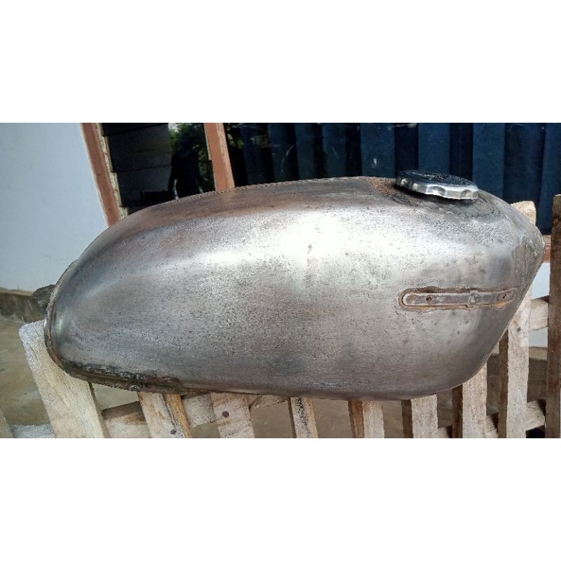 Jual tangki cb 125 ori | Shopee Indonesia