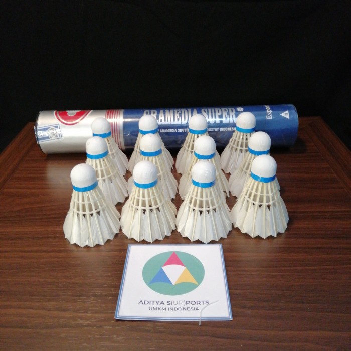 Jual Kok Gramedia Super BIRU Shuttlecock Raket Badminton Bulu Tajam ...