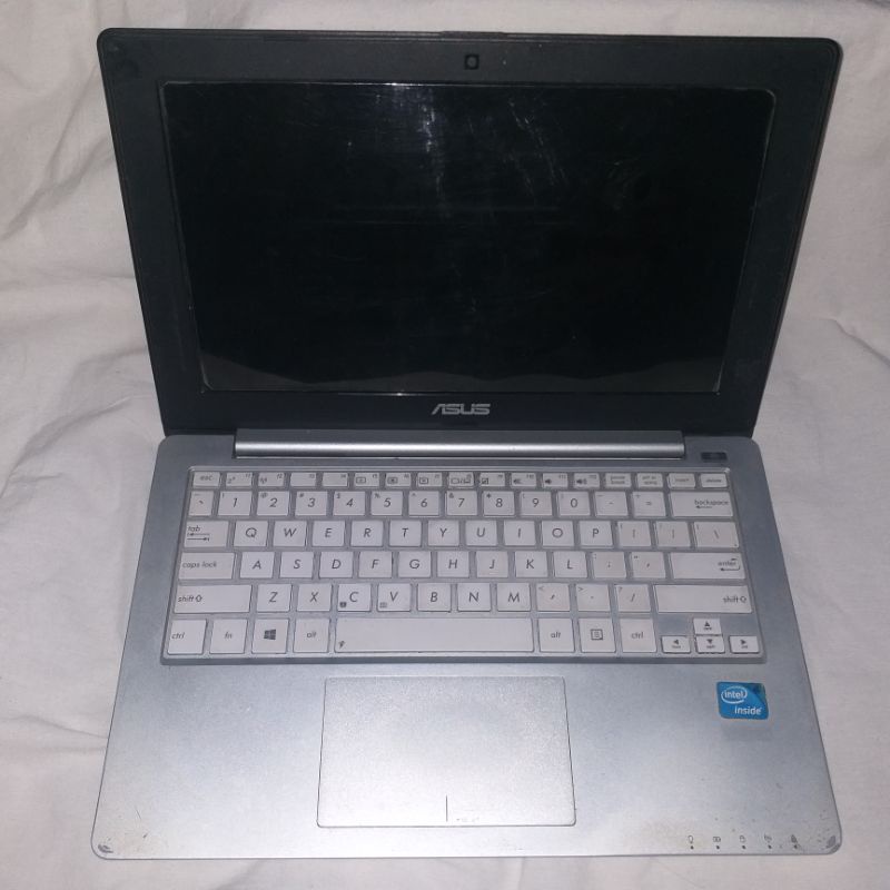 Jual Notebook Asus X201E SECOND | Shopee Indonesia