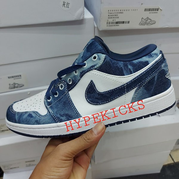 Jual Jual Sepatu Nike Air Jordan 1 Low Washed Denim Tie Dye - Premium ...
