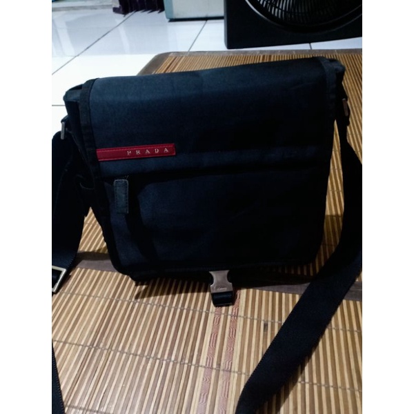 Jual Sling Prada nilon | Shopee Indonesia