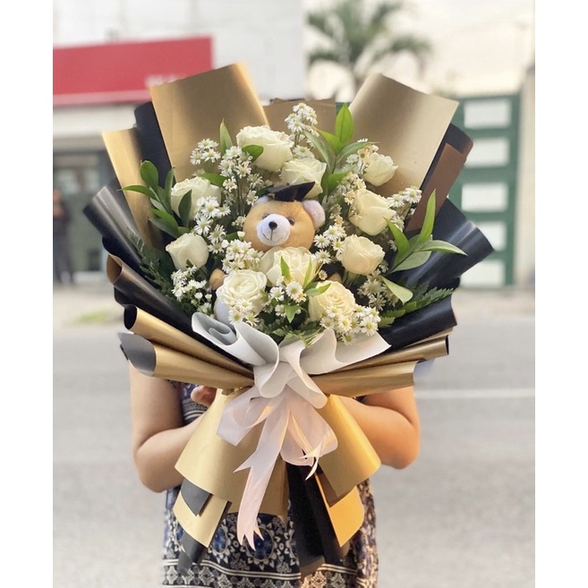 Jual hand bucket / buket bunga mawar / buket wisuda / frash rose ...