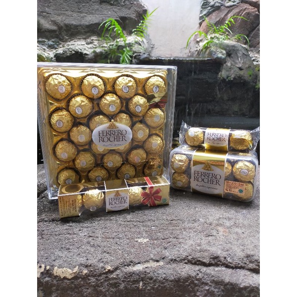 Jual Ferrero rocher isi 24 / T24 / 300gr exp Januari 2025. Halal ASLI ...