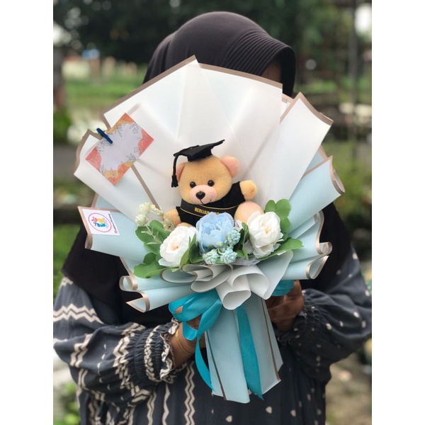 Jual Bucket boneka wisuda mix bunga peony / Bucket wisuda / kado wisuda ...