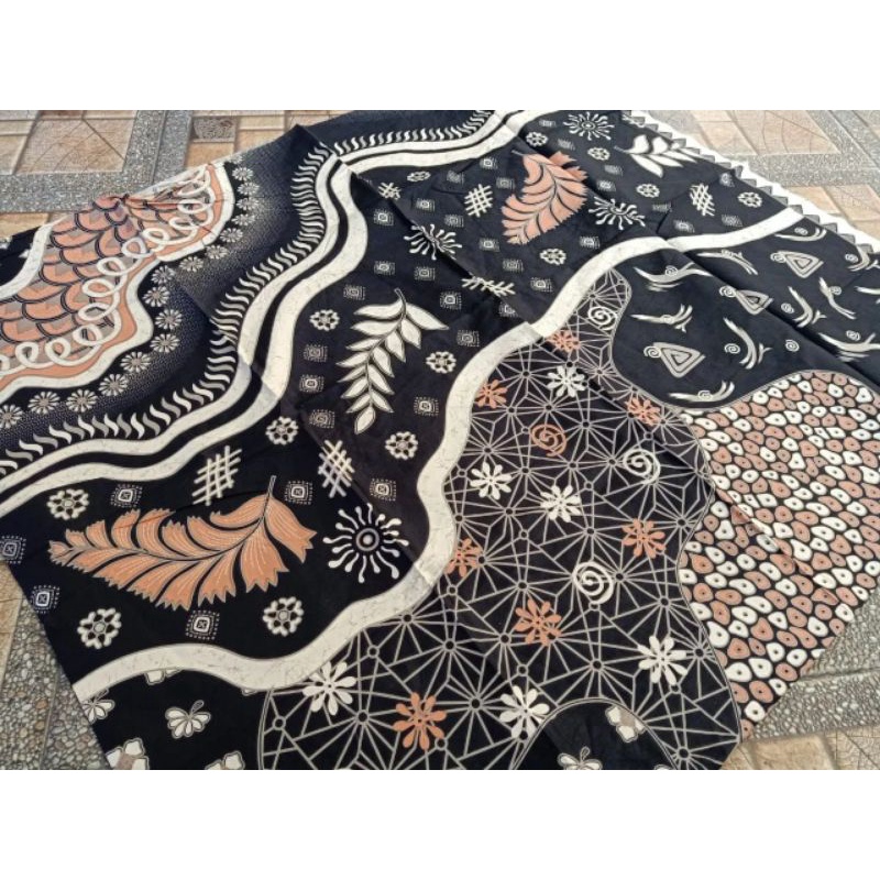 Jual Kain batik solo abstrak daun ukel hitam salem | Shopee Indonesia