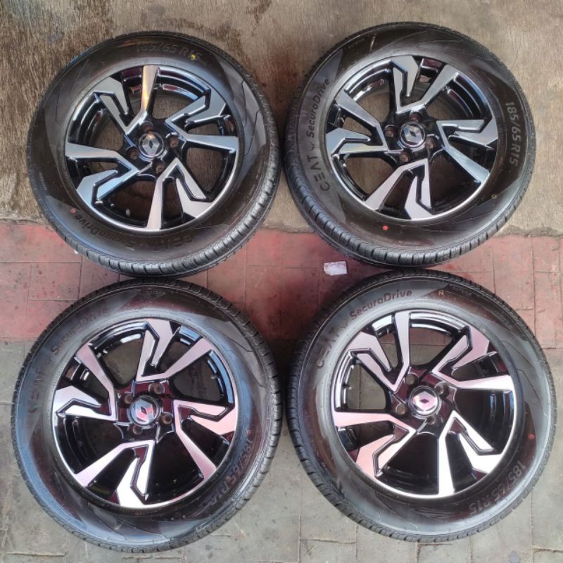 Jual velg oem copotan renault triber ring 15 pcd 4x100 plus ban ...