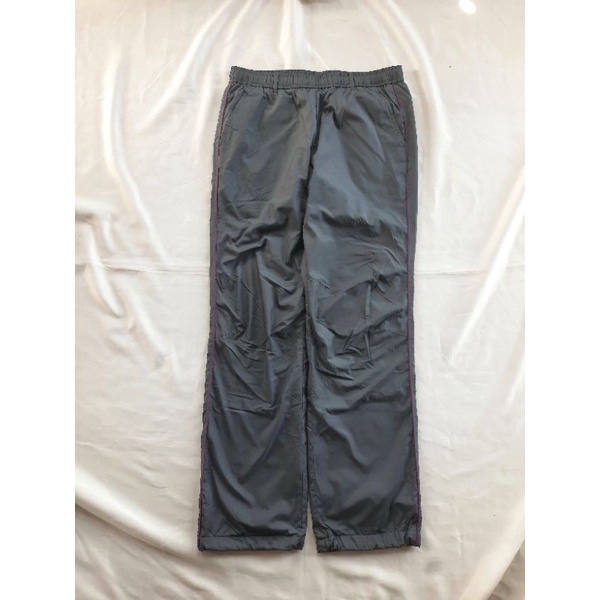 Jual Uniqlo Parasut | Shopee Indonesia