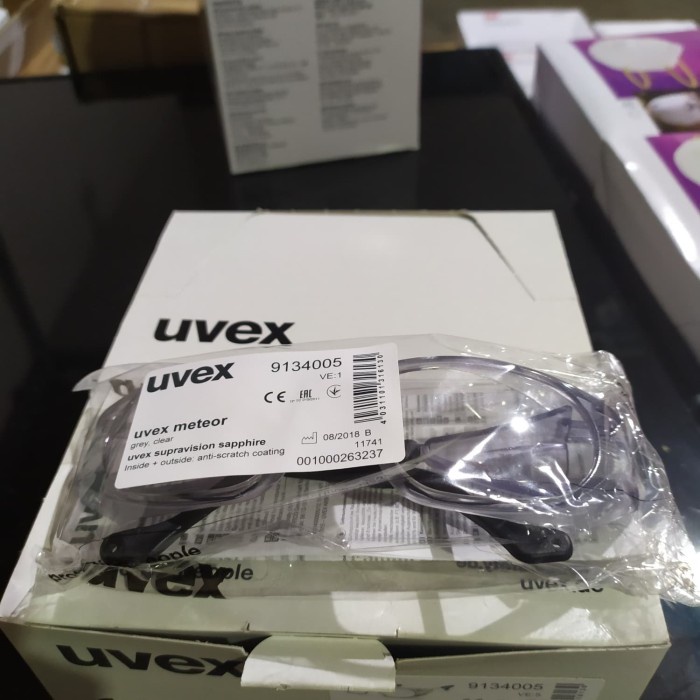 Jual UVEX Safety Eyewear Meteor 9134005 | Shopee Indonesia