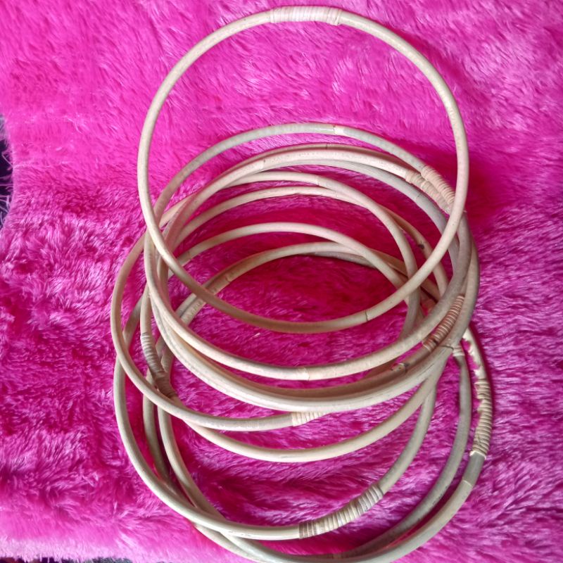 Jual GELANG ROTAN DIAMETER 15 Cm / RING ROTAN / SIMPAI ROTAN | Shopee ...