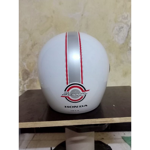Jual Helm scoopy original honda warna putih | Shopee Indonesia