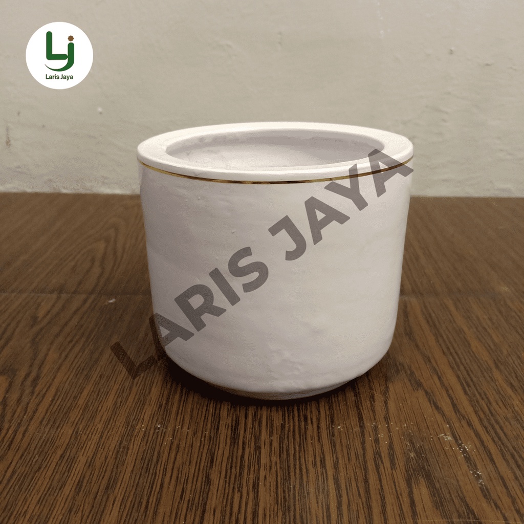 Jual Hiolo Putih Polos/ Tempat Dupa Sembahyang Datuk/ Tanah Liat ...