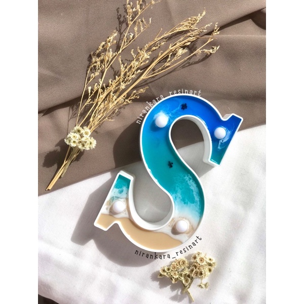 Jual RESIN LAMPU INISIAL | LAMPU TIDUR INISIAL | LAMPU AESTHETIC | KADO ...