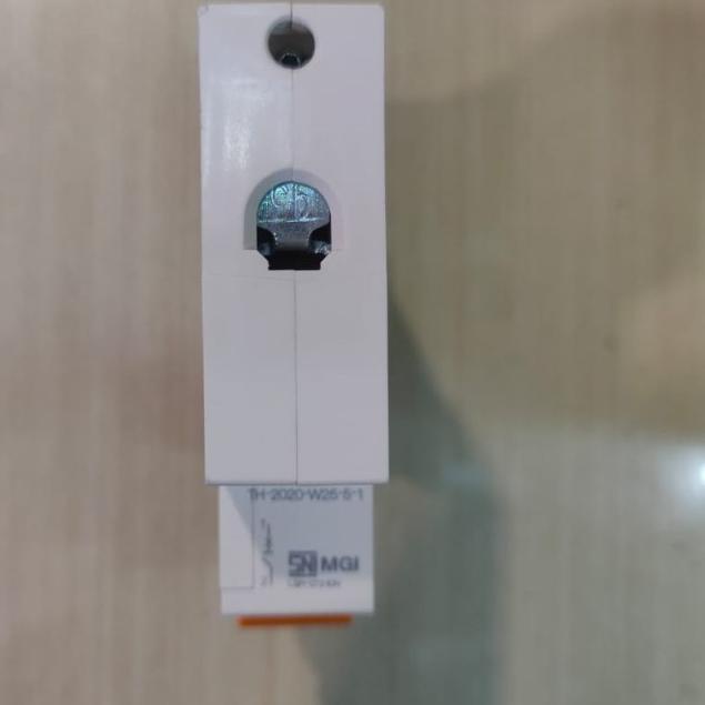 Jual MCB 4A 1P Domae Schneider Tipe Baru | Shopee Indonesia
