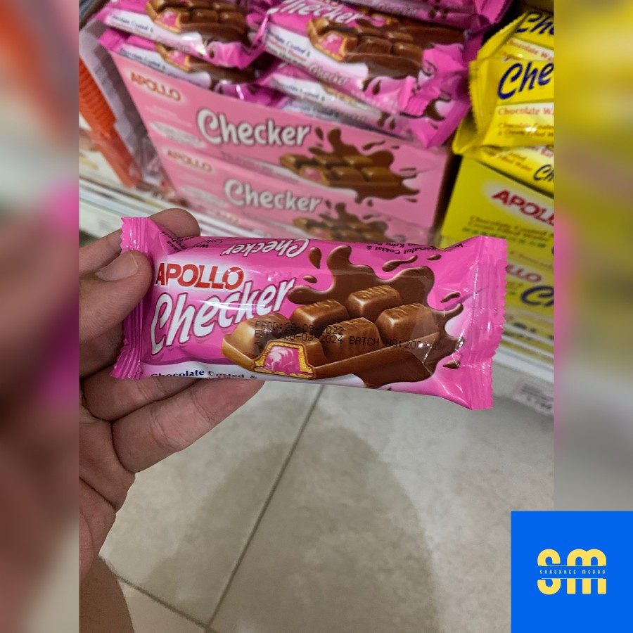 Jual APOLLO CHECKER CHOCOLATE COATED & STRAWBERRY CREAM FILLED WAFER ...