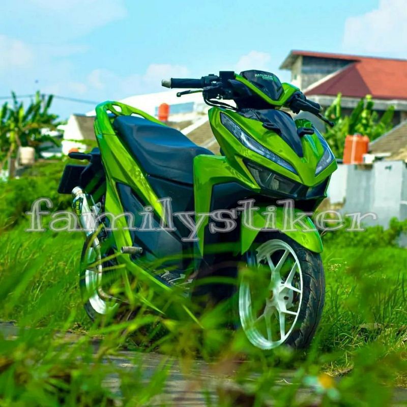 Jual Skotlet sticker hijau metalik candy sekotlet motor warna hijau ...