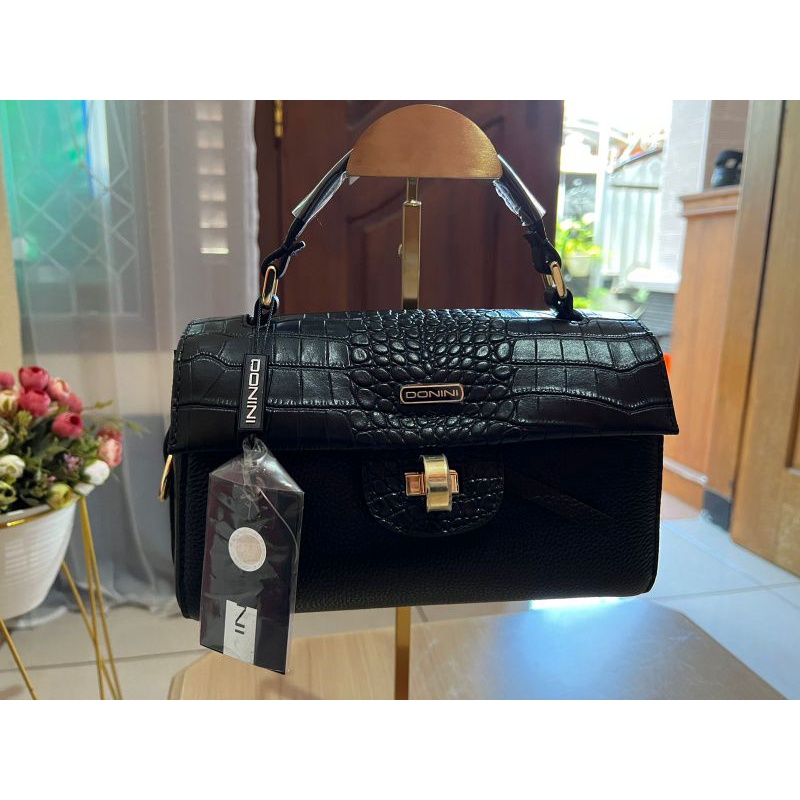 Jual Donini Vigo Croco Black | Shopee Indonesia