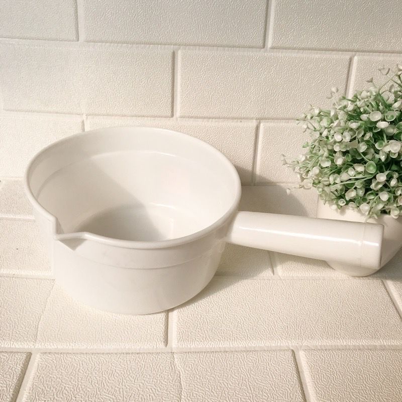 Jual Gayung mandi plastik Warna putih baru | Shopee Indonesia