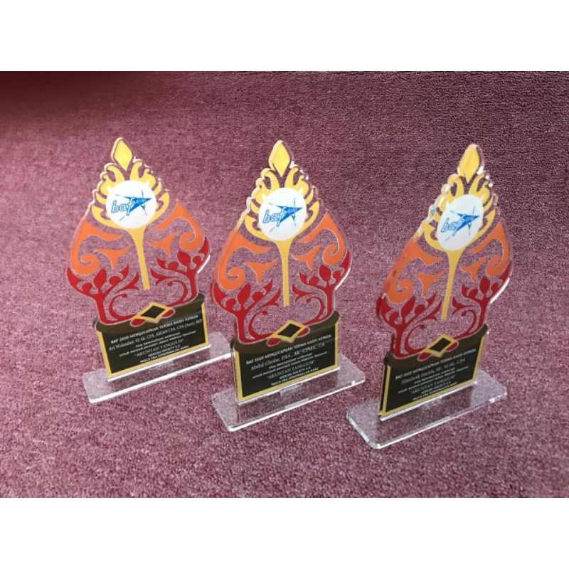 Jual Plakat Vandel Akrilik Custom sesuai Desain | Shopee Indonesia