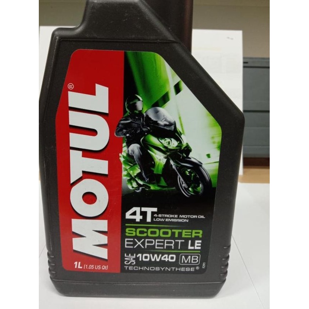 Jual Oli Mesin Motor Matic Motul Scooter Expert LE 4T 10W40 1L 66679 | Shopee Indonesia