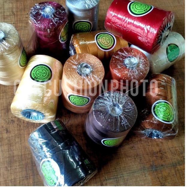Jual BENANG JAHIT NILON BESAR / BENANG NYLON NO. 8 - CAP PENITI 2000 ...