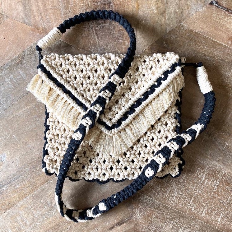 Jual Tas selempang makrame, sling bag macrame | Shopee Indonesia