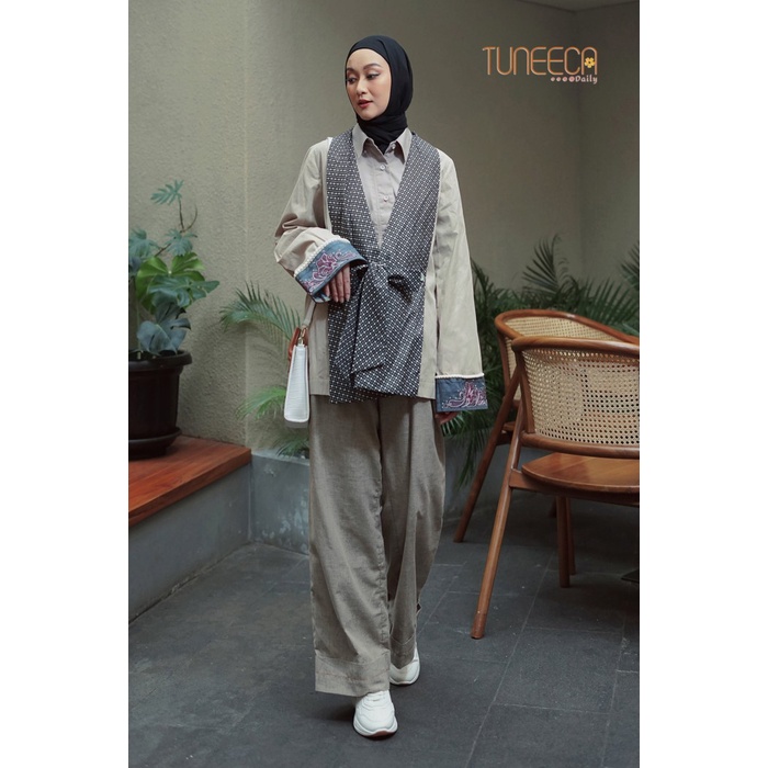 Jual TUNEECA DAILY OUTER Raquel - D-0322006 I Outer Wanita Simple ...